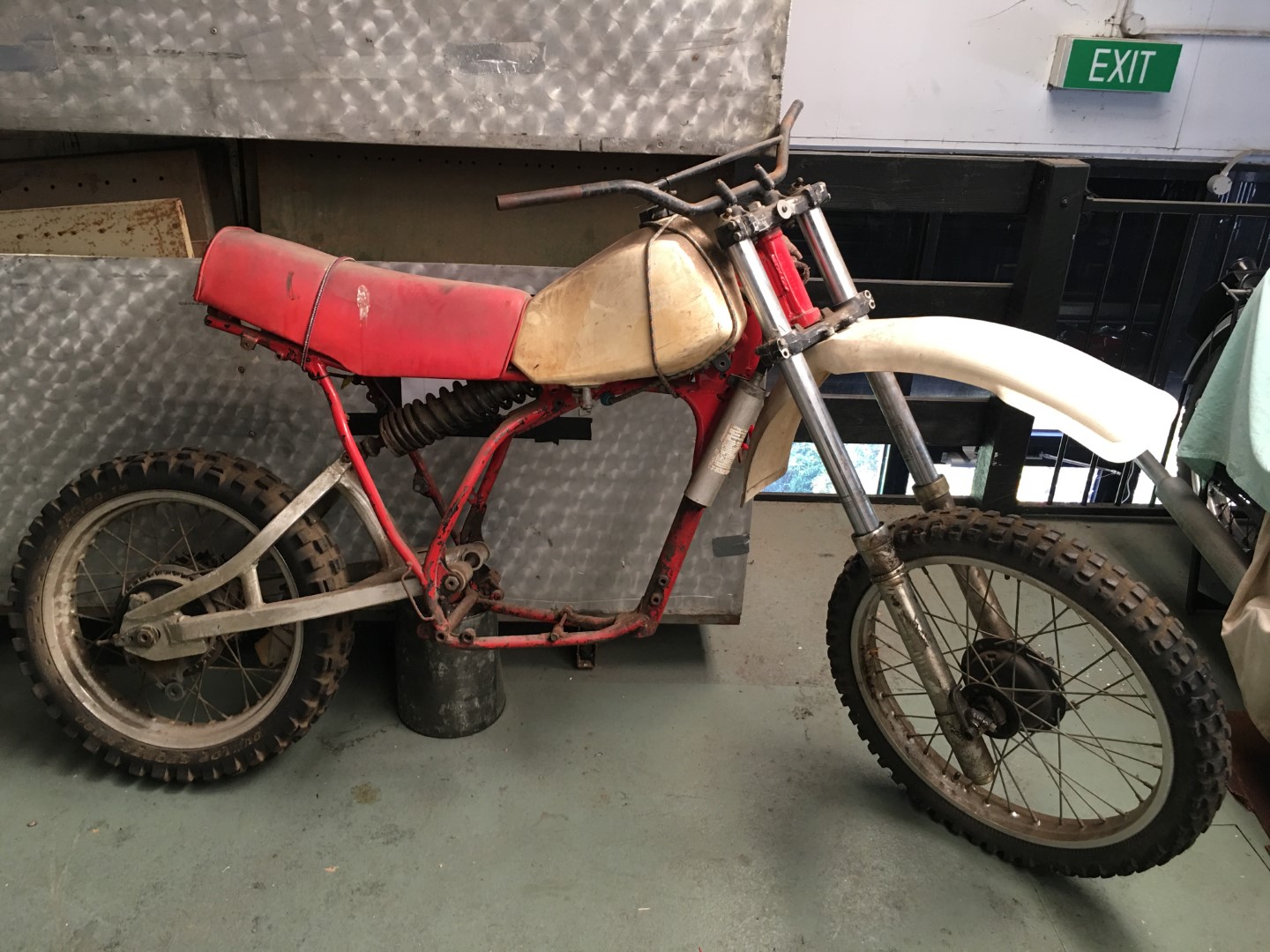 1980S YANMAHA YZ250 ROLLING CHASSIS - JBMD5243208 - JUST BIKES